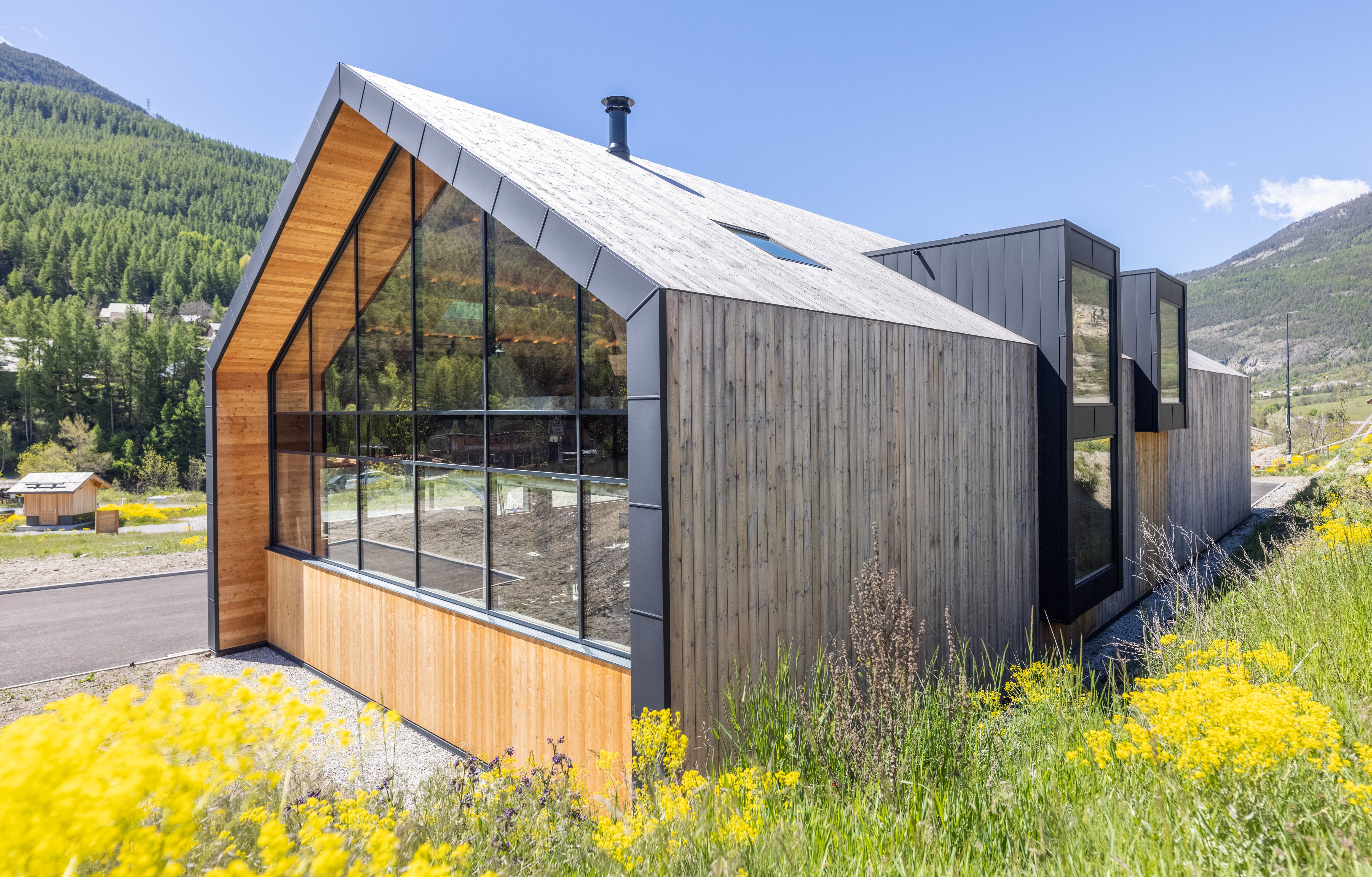 ECLAZ® ZEN and ECLAZ® ZEN (II) | Saint-Gobain Glass