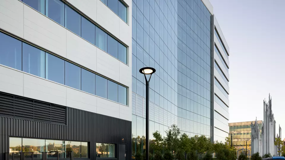 CNESST HEADQUARTERS - Québec, Canada | Saint-Gobain Glass