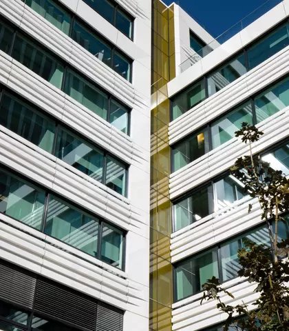 AGORA OFFICES - Budapest, Hungary | Saint-Gobain Glass